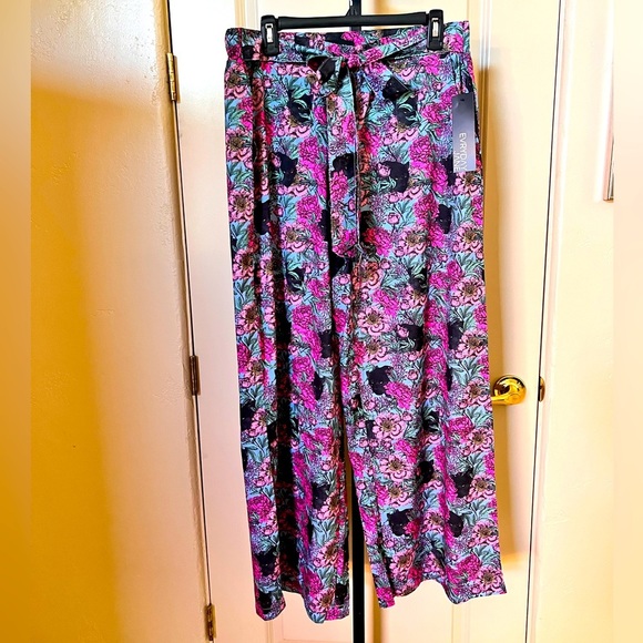 evryday JANE | Pants & Jumpsuits | Nwt Cute Tie Front Pants | Poshmark
